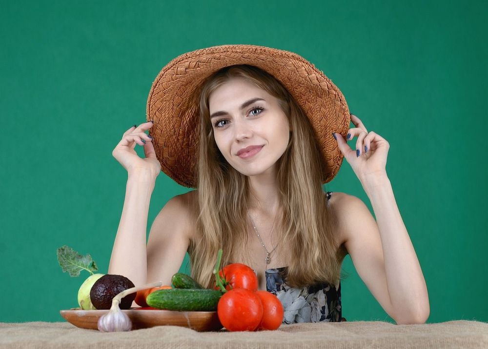 How to Become a Vegan: Take The Plant-Based Pledge